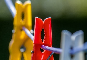 Best Washing Lines for Small Gardens (UK)