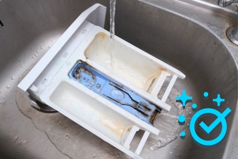 Grey Sludge on Clothes from the Washing Machine – Causes and Solutions