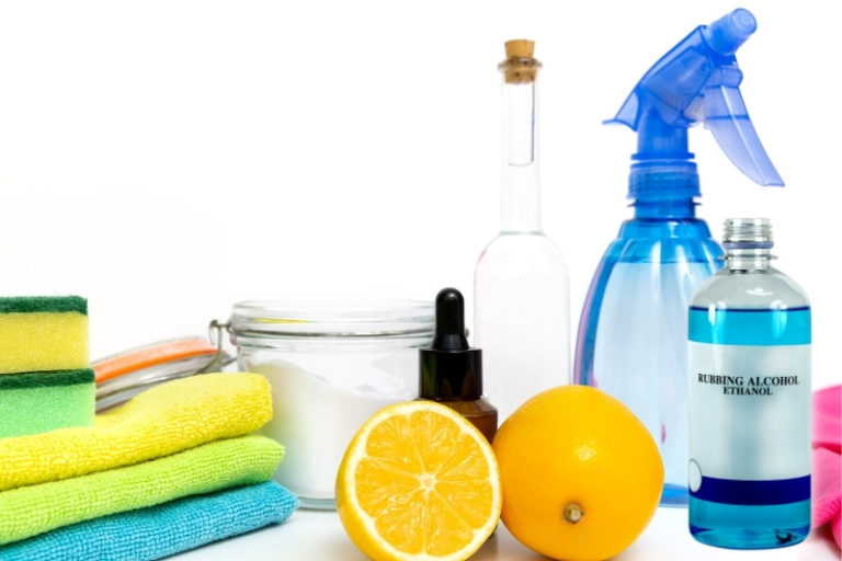 How to Make a Homemade Spray Cleaner
