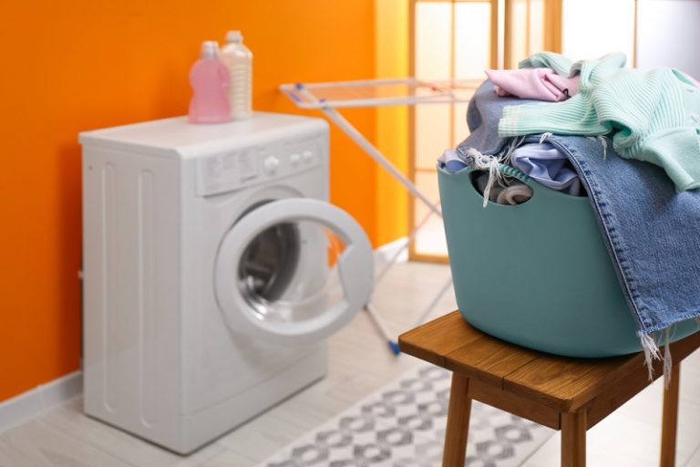 How Many Clothes Can You Put in an 8 Kg Washing Machine?