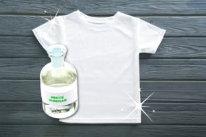 Ammonia vs. Vinegar for Laundry