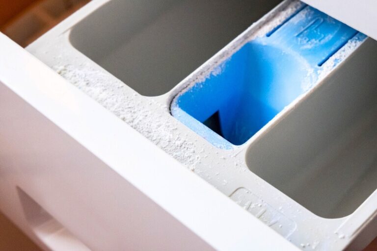 How to Remove Scrud from the Washing Machine