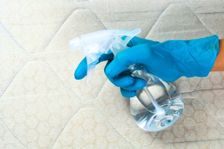 10 Ways to Use Vodka for Cleaning