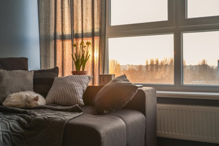 Should You Open Windows in the Winter in the UK?