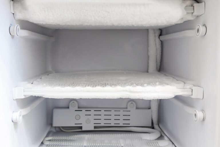 How to Clean a Freezer