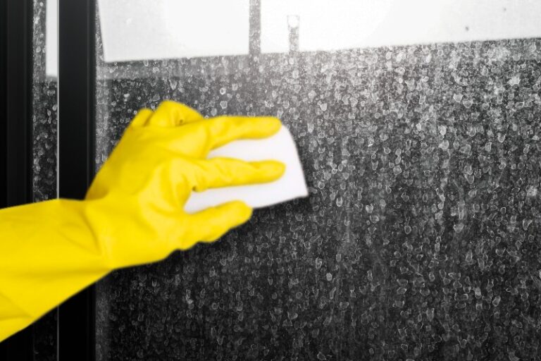 How to Get Water Marks off Glass