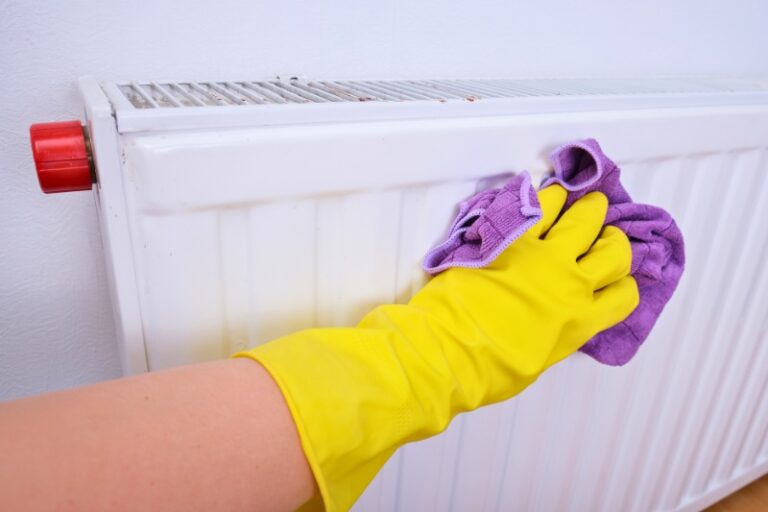 How to Clean Radiators